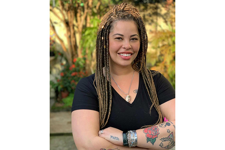 Viralata contrata Marcela Monteiro como executiva de Contas - Janela ...