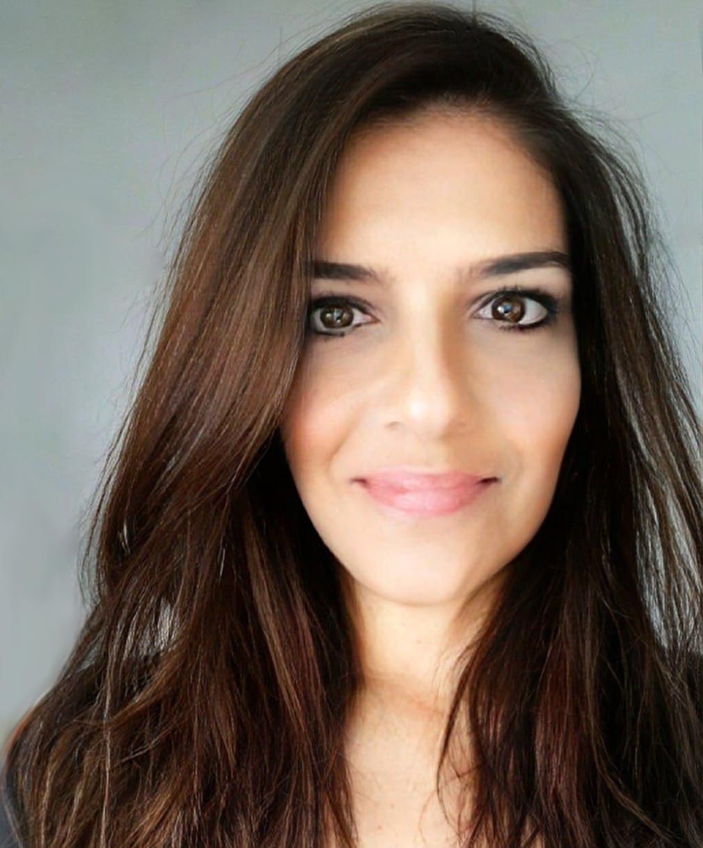 Renata Suter, Autor em Janela Publicitária